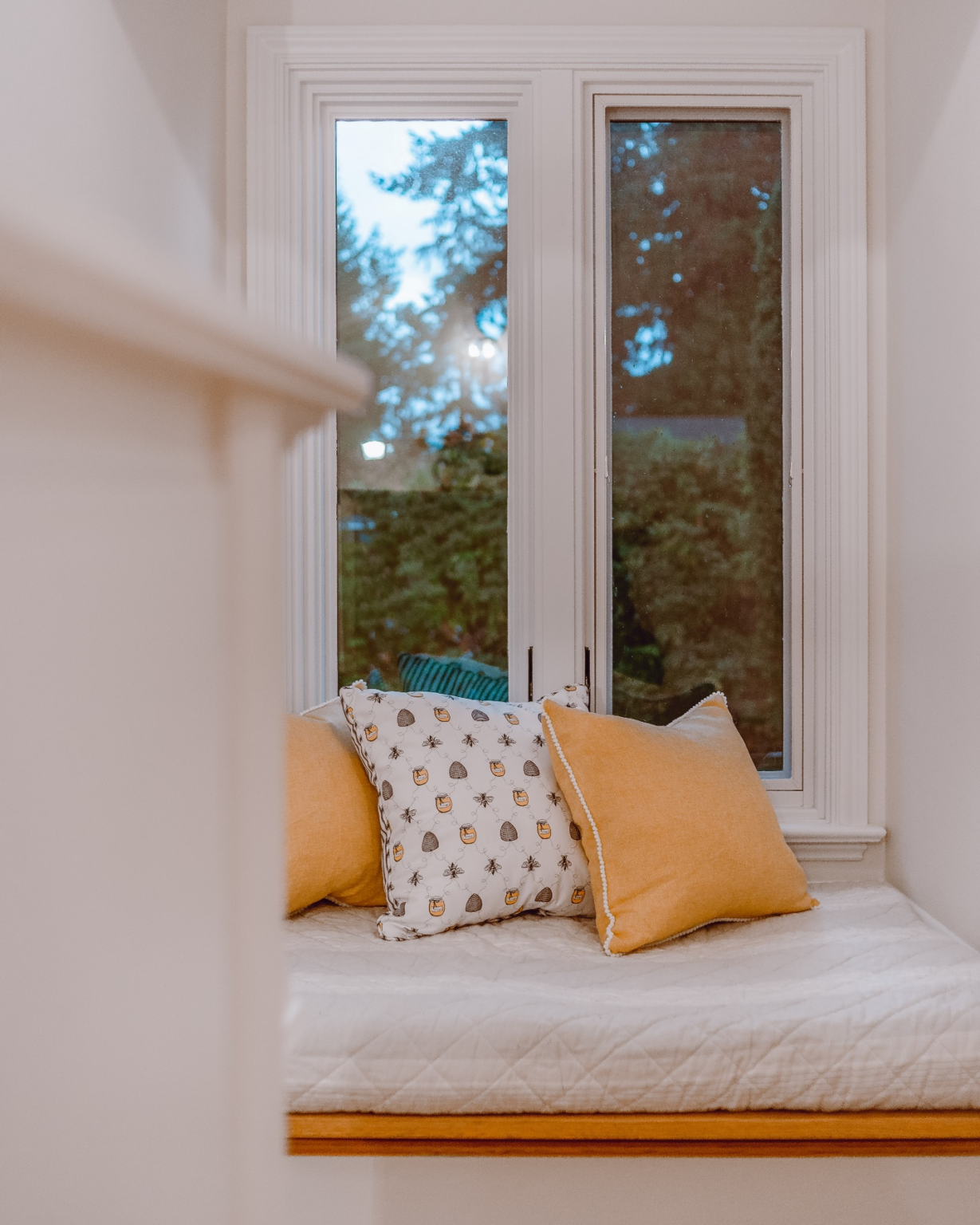 DIY Window Seat – The Guide to Making a Cozy Corner Every Home Needs ...